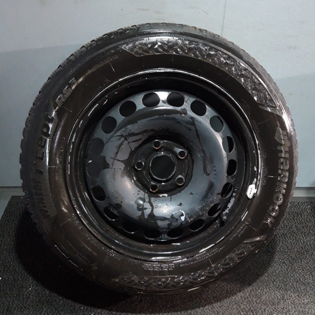 Kompletträder für den Winter fürs Auto kaufen | Dat Autohus